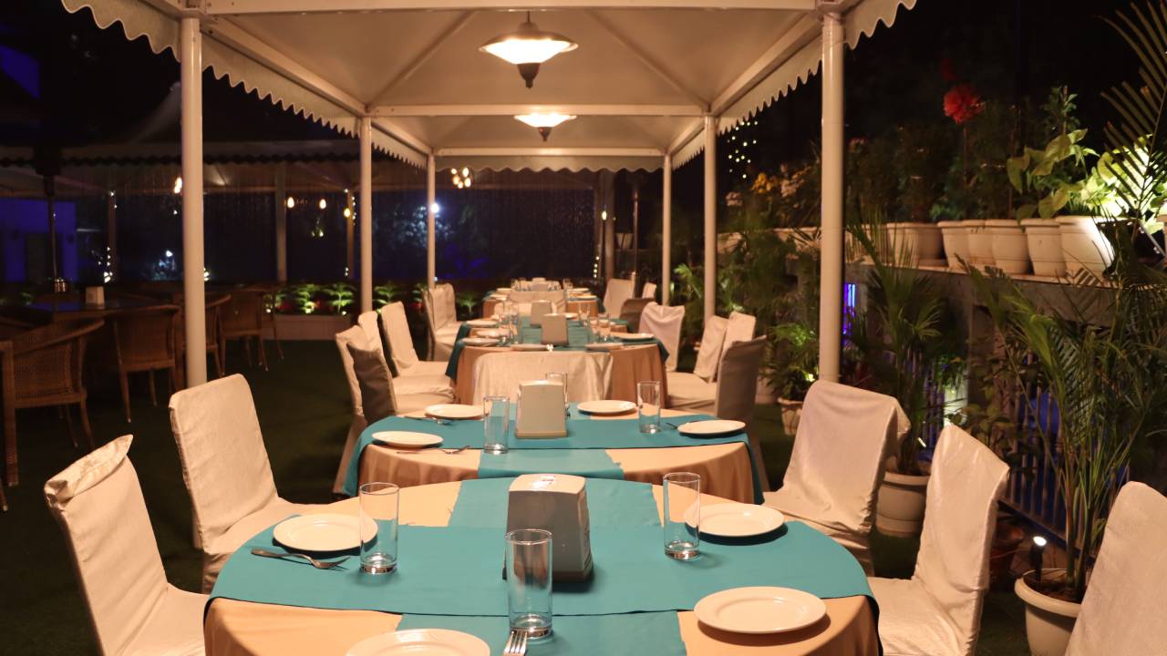 Club hall in Delhi, Club halls in Delhi